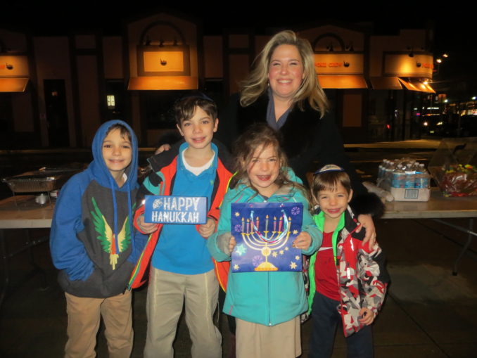 Englewood marks Hanukkah with festivities — Pascack Press & Northern ...