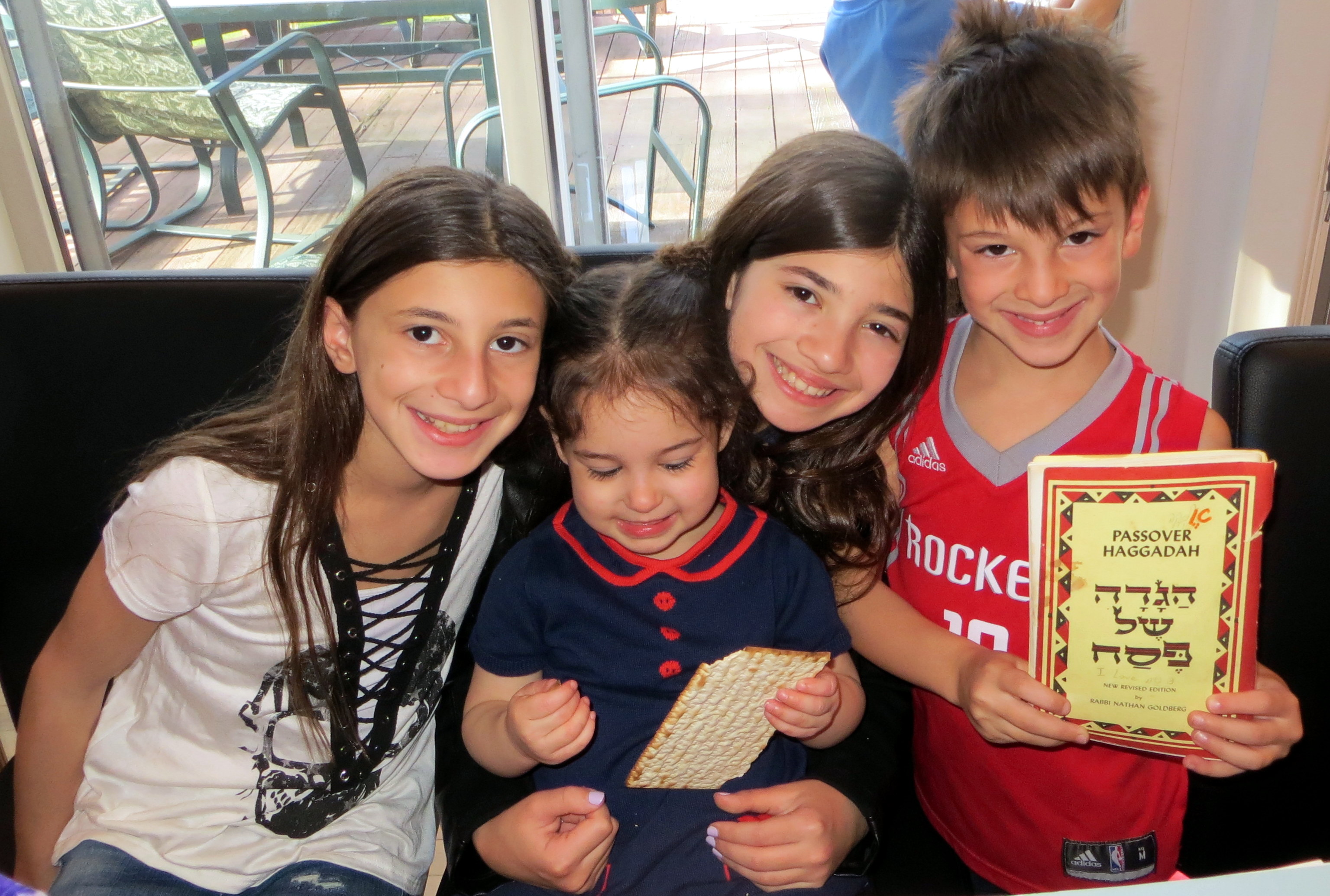 PASSOVER CELEBRATIONS: Jewish Communities Gather, Reflect — Pascack ...