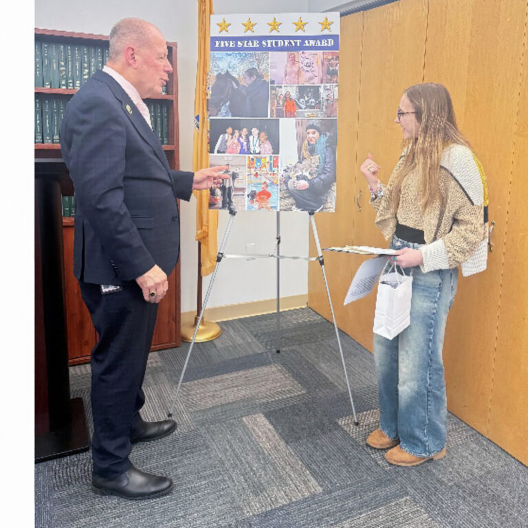 Demarest senior Elizabeth Maxwell earns Hogan's Five-Star Student Award ...